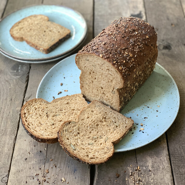 100% Speltbrood verkrijgbaar bij Bakkerij Frank Rood
